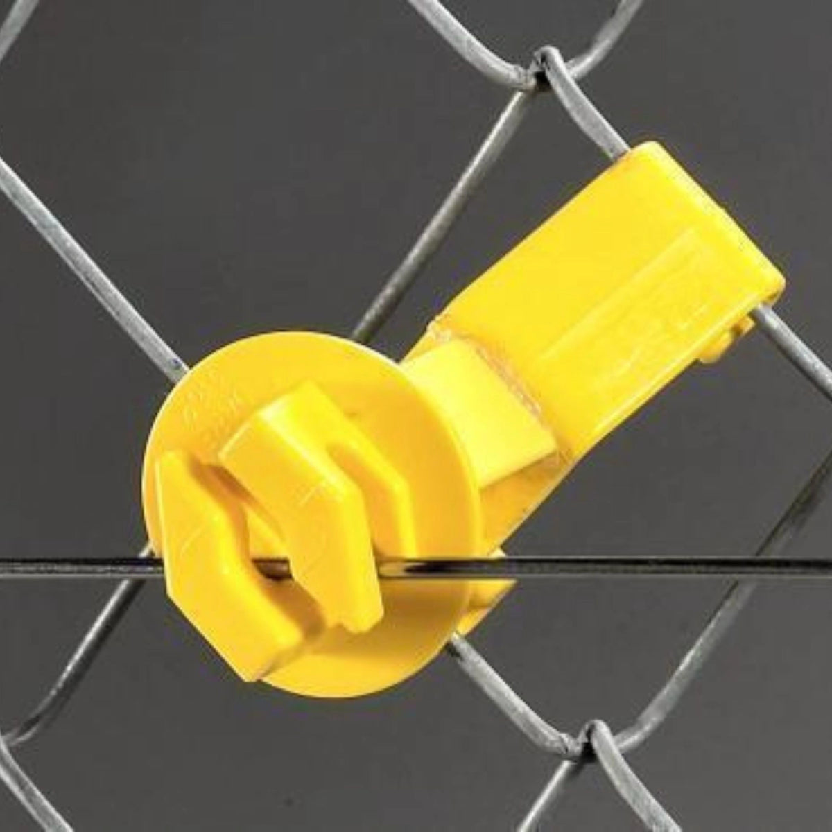 Electric Fence Insulators | U-Post | Snug Chain Link | Cs25/Wcs25 | Da ...